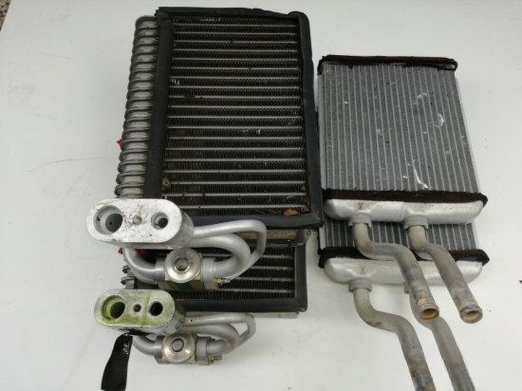 Alfa Romeo 147-156 hladnjaci kabine. Alfa Romeo 147-156 hladnjaci