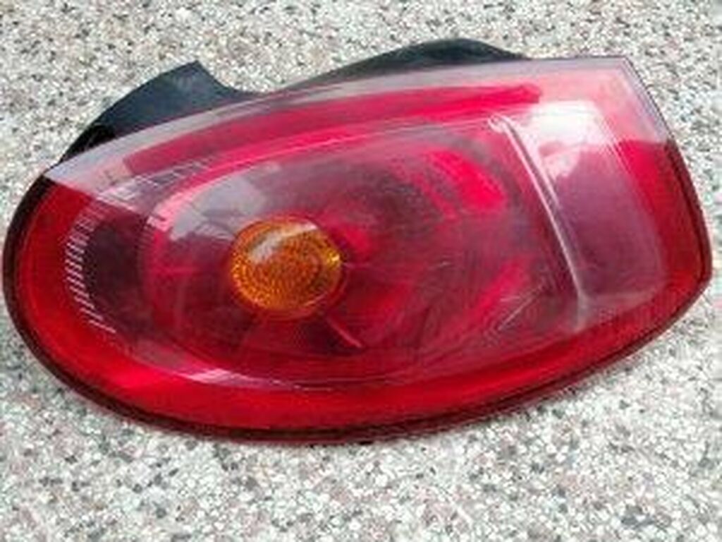 Fiat bravo 2 stop svetlo desno. Fiat bravo 2 stop svetlo desno Kontakt