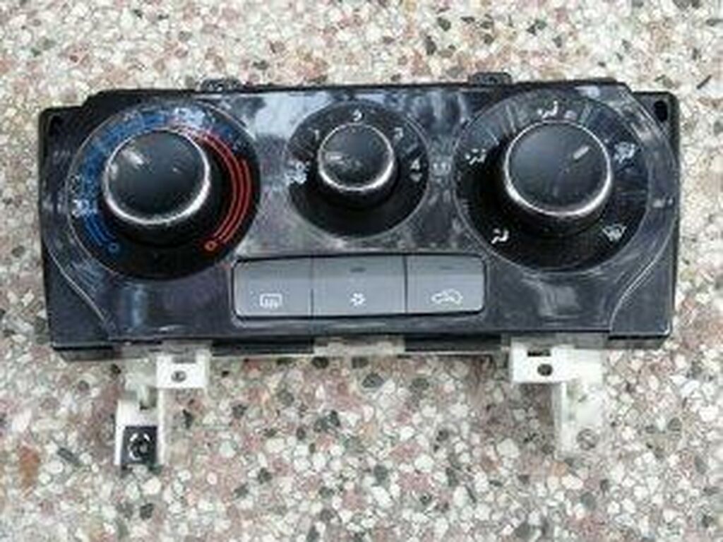Fiat bravo 2 panel klime. Fiat bravo 2 panel klime Kontakt 380 1 pre 6