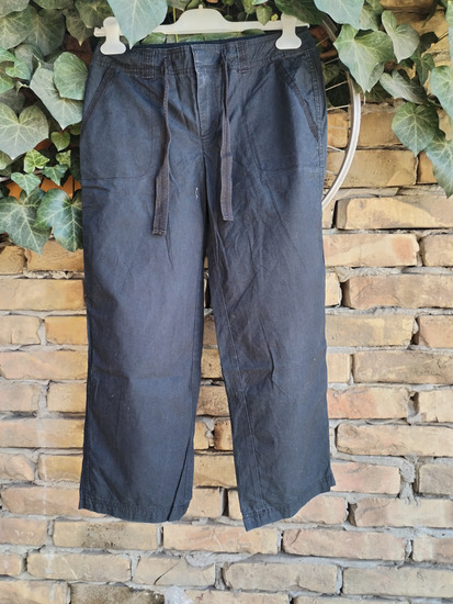 Esprit 3/4 pantalone vel M,