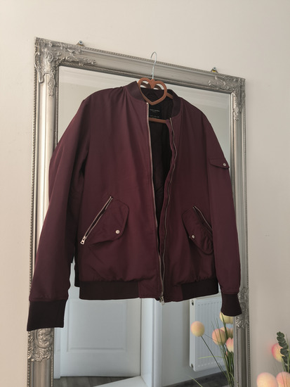 ZARA burgundy bomber   SNIZENA 1800