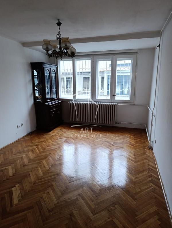 Pajsijeva, Dvosoban stan za izdavanje, 55m2, 550€