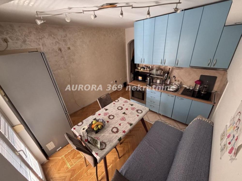 Trosoban stan na prodaju, 48m2, 123.600€
