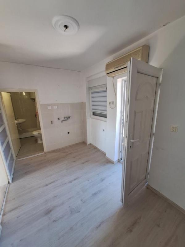 Jednoiposoban stan na prodaju, 29m2, 69.000€
