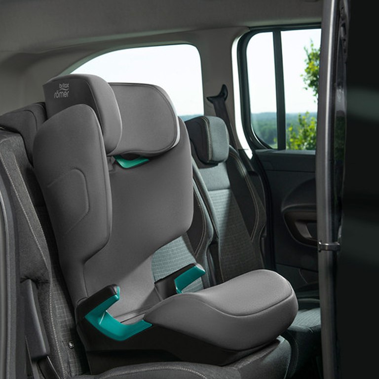 Britax Römer DiscoveryPlus SpaceBlack