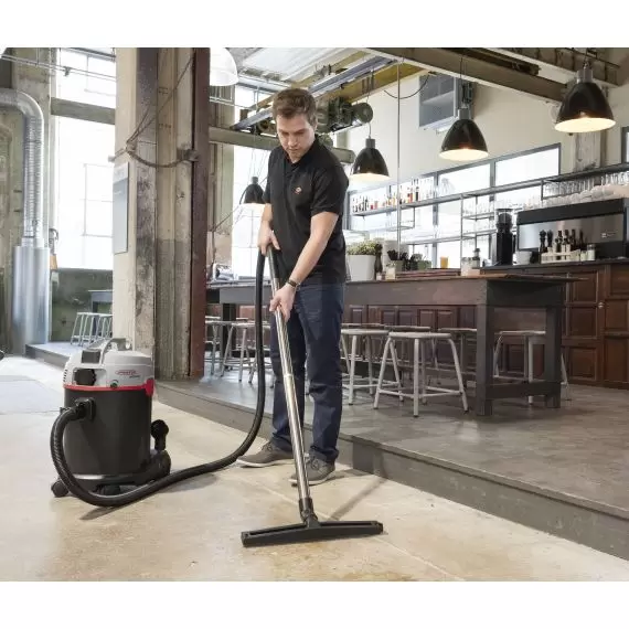 Waterking – usisivač za suvo i mokro usisavanje zapremine 30 litara