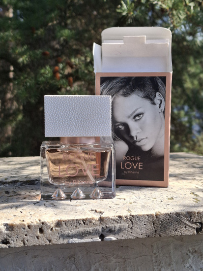 ROGUE LOVE BY RIHANNA, EDP