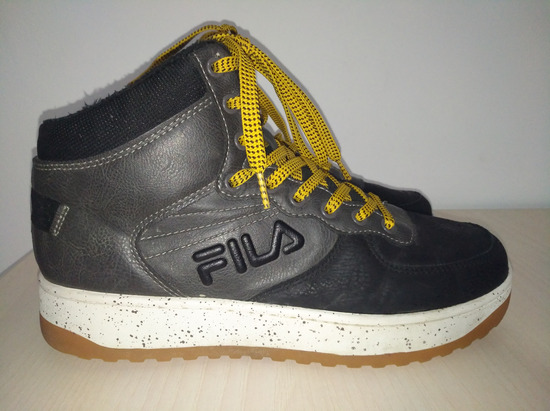Fila duboke patike broj 42 (26,5 cm)
