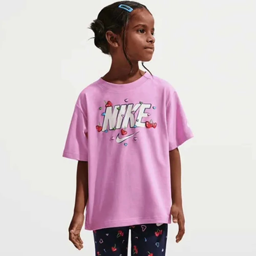 NKG CHERRY NIKE BOXY TEE – 36N665-P64