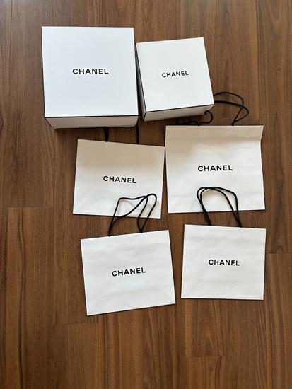 Chanel set 2 kutije i 4 kese NOVO