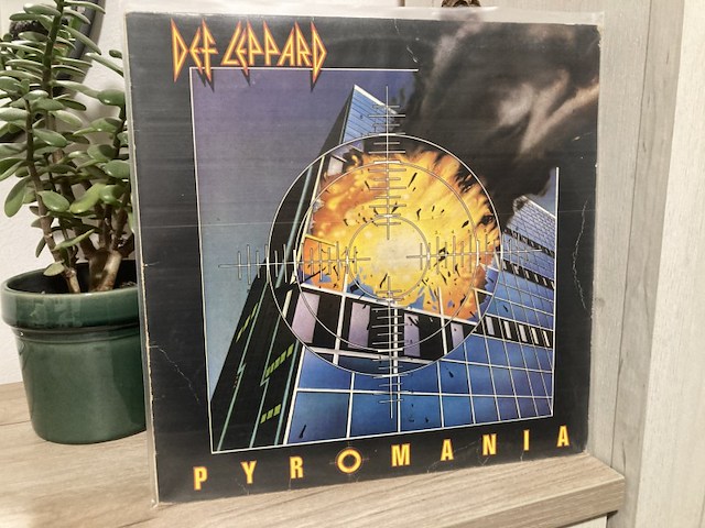 Def Leppard PYROMANIA (LP)
