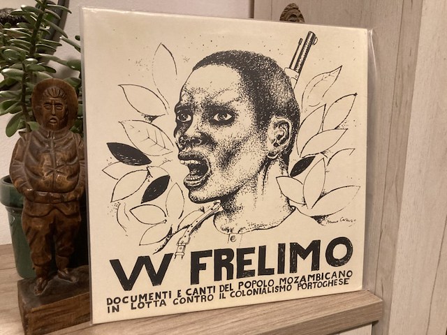 W FRELIMO (LP) / Afrika / kolonijalizam / Mozambik