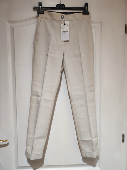 Zara nove pantalone