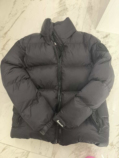 Moncler jakna