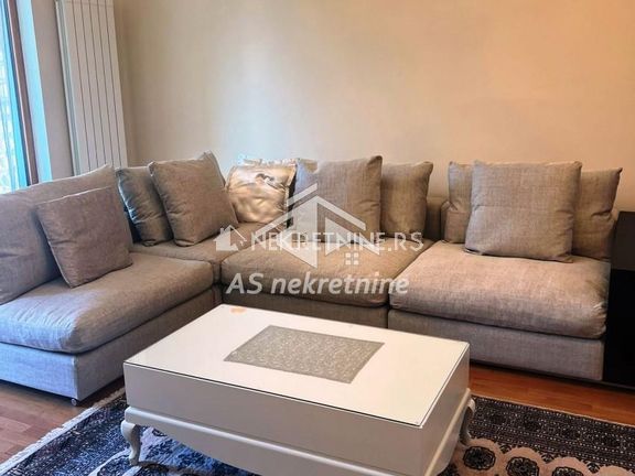 Stari grad, Atelje 212, 3.0 stan, 100m2, 1800 EUR