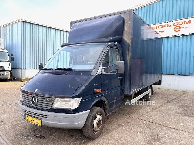 Mercedes-Benz Sprinter 412 5-CILINDER WITH PLAYWOOD BOX (MANUAL GEARBOX / 6 TI kamion furgon < 3.5t