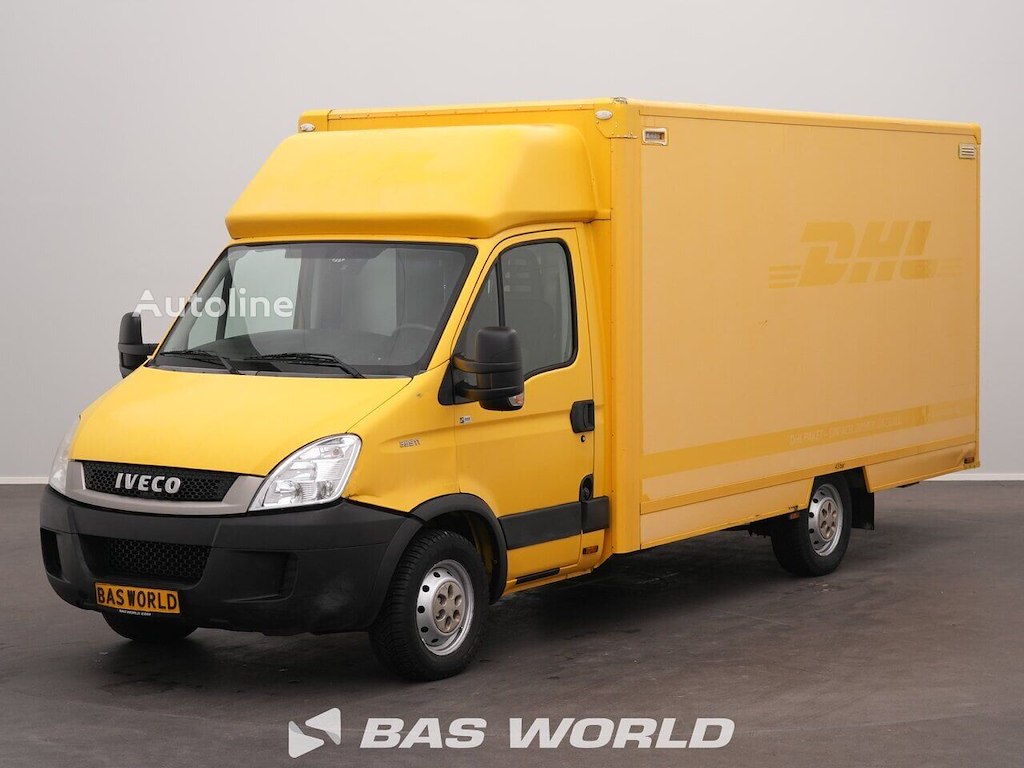 Prodaje se IVECO Daily 35S11 kamion furgon < 3.5t na aukciji
