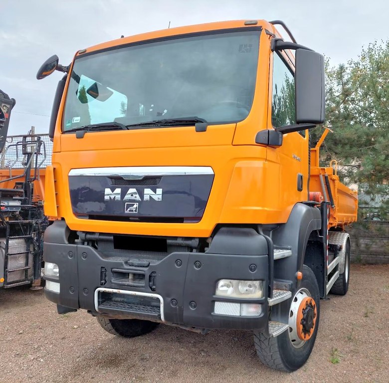 MAN TGS 18.400 3-way tipper+Crane kiper