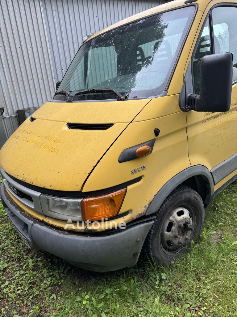 IVECO daily35 kamion s ravnom platformom < 3.5t po rezervnim delovima