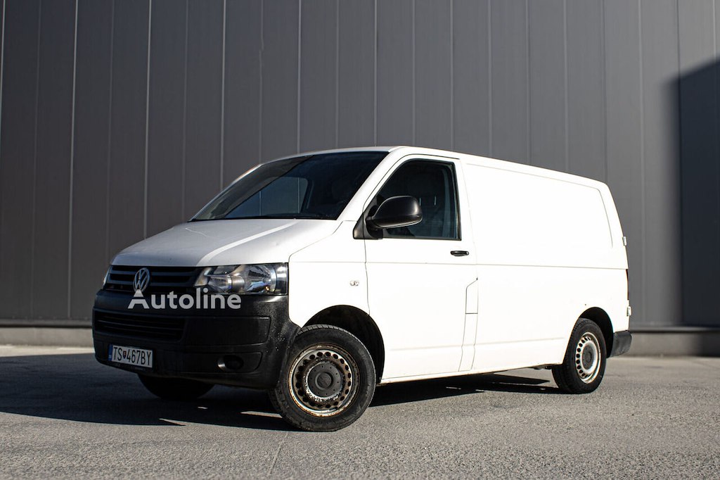 Volkswagen Transporter T5 2.0 TDI LR. minibus furgon