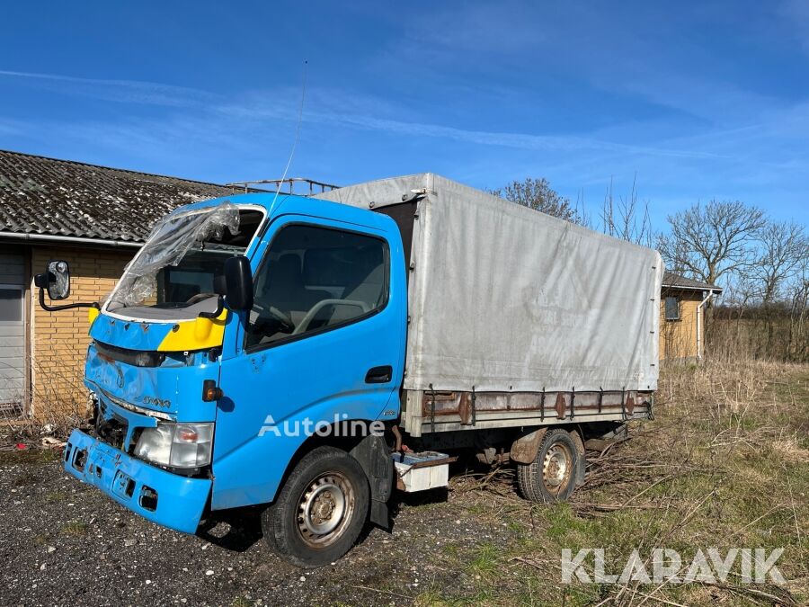 Prodaje se Dyna 100 D-4D minibus furgon na aukciji