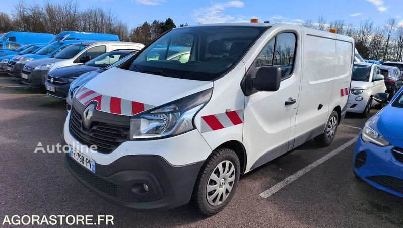 Prodaje se Renault TRAFIC minibus furgon na aukciji