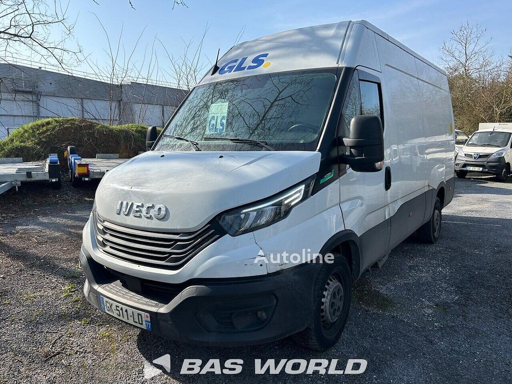 Prodaje se IVECO Daily 35S14 minibus furgon na aukciji