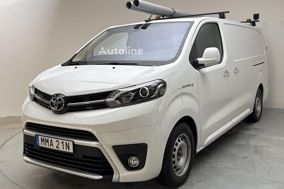 Prodaje se Toyota Proace minibus furgon na aukciji