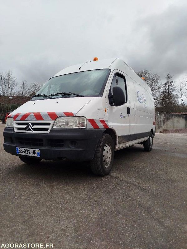 Prodaje se Citroen JUMPER minibus furgon na aukciji