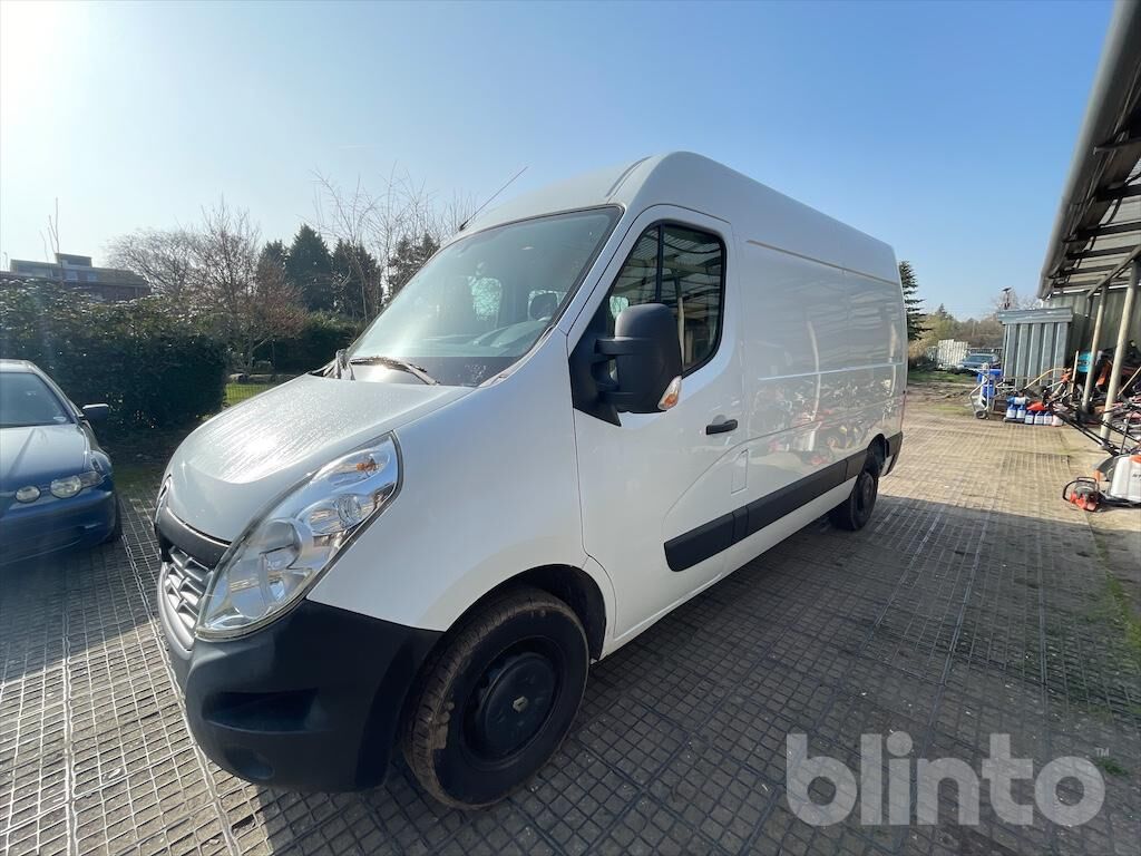 Prodaje se Renault Master minibus furgon na aukciji
