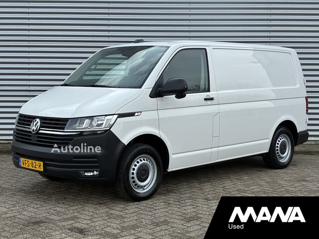 Volkswagen Transporter 2.0 TDI L1H1 Trekhaak Carplay Sensoren Voorruitverwa minibus furgon