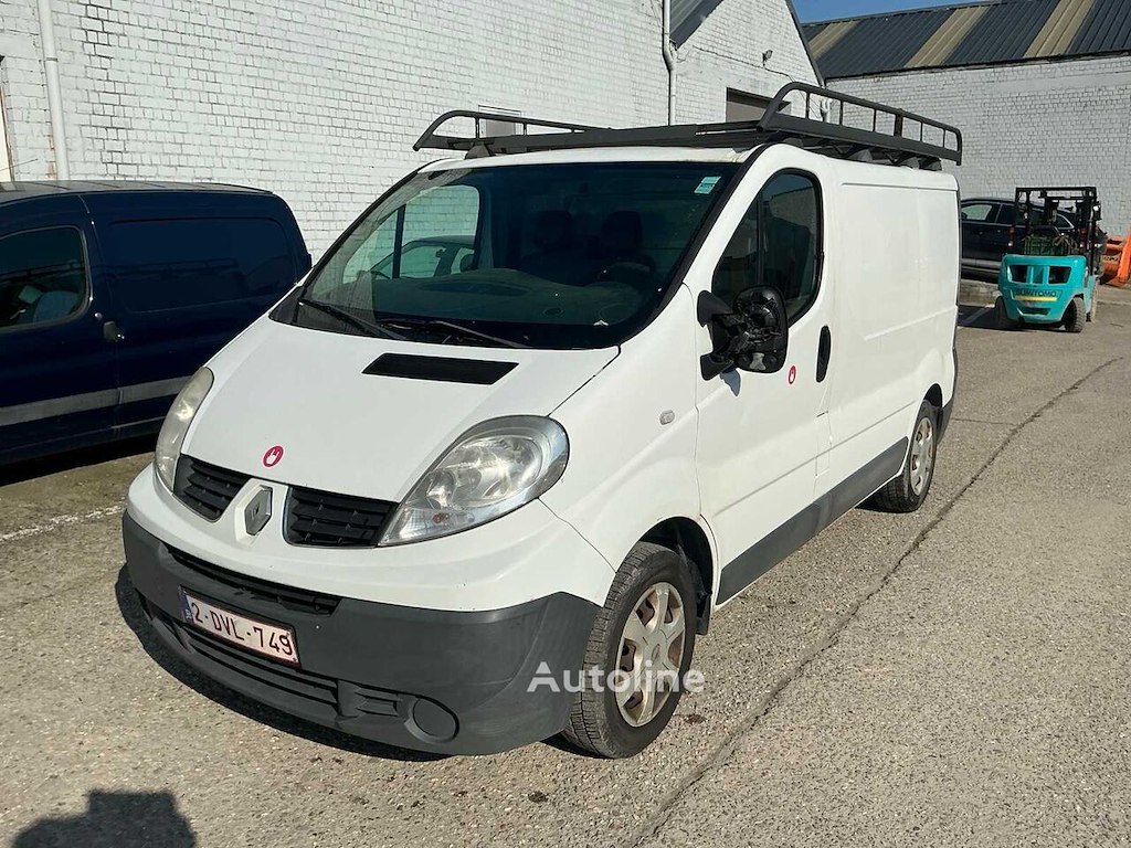 Prodaje se Renault Trafic minibus furgon na aukciji