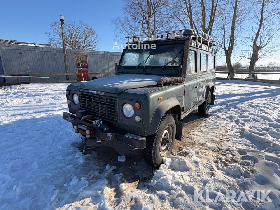 Prodaje se Land Rover Defender 110 minibus furgon na aukciji