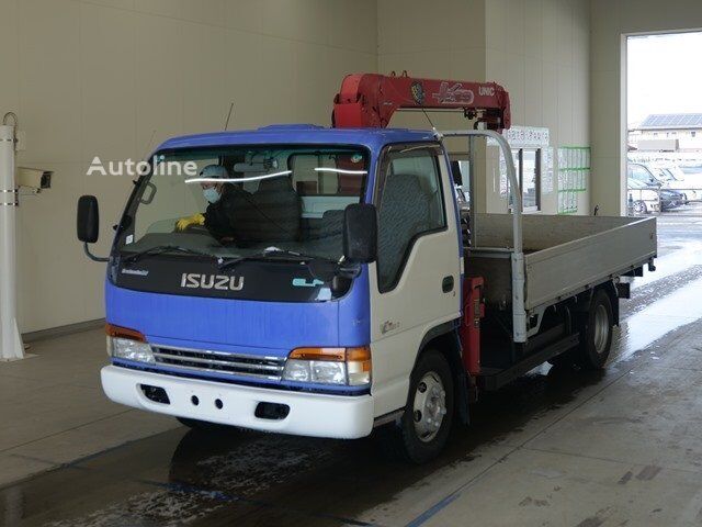 Isuzu ELF kamion s ravnom platformom