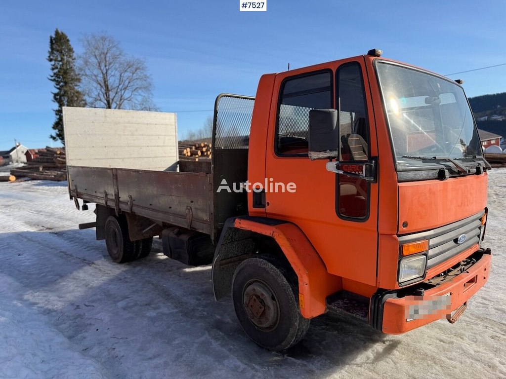 Ford Cargo 0913 kamion s ravnom platformom