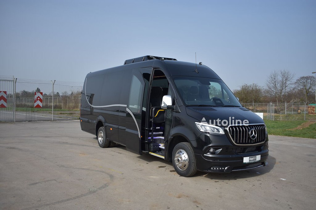 Novi Mercedes-Benz Sprinter 519 | M3 Travel, Reisebestuhlung 19+1+1, Kofferräume putnički minibus