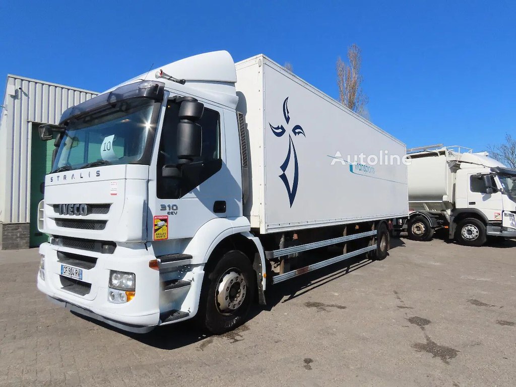 IVECO Stralis 310 8 meter box! Retarder, Great condition! kamion furgon