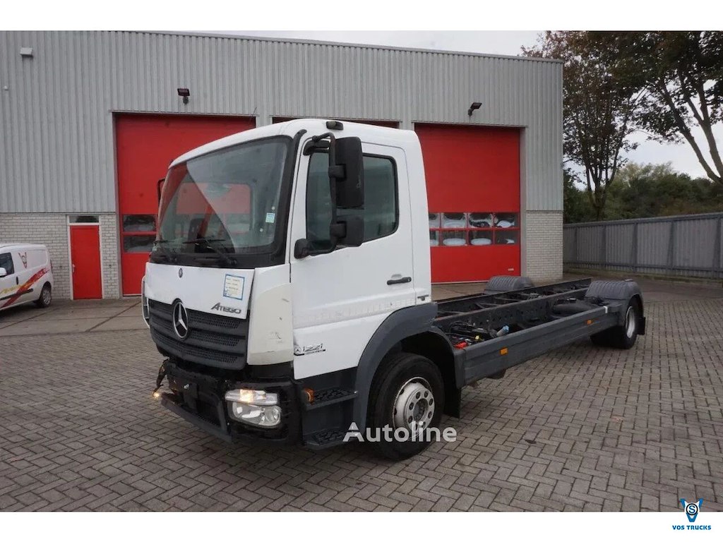 Mercedes-Benz ATEGO 1221 / ENGINE RUNNING / ONLY:253095 KM / AUTOMATIC / EURO- kamion šasija nakon udesa