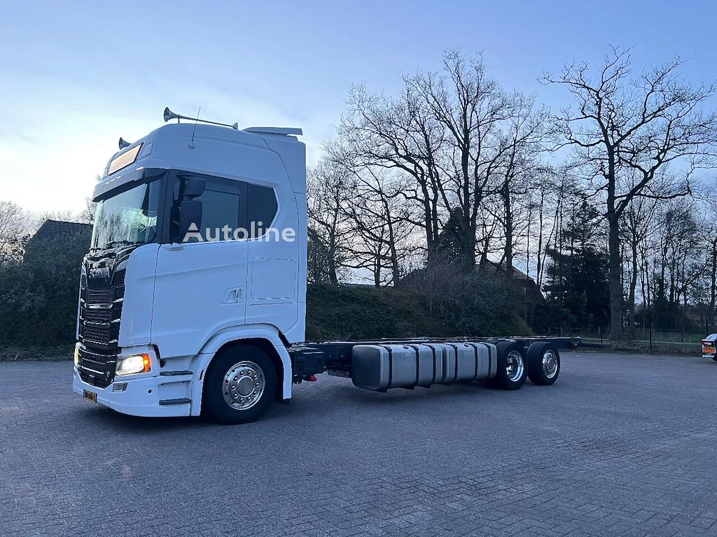 Scania S580 6x2/4 Full options King of Road kamion šasija