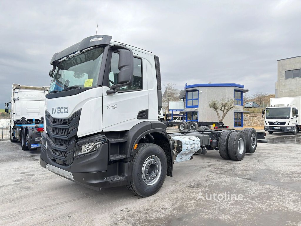 IVECO AD280X46 YPS ON X-Way kamion šasija