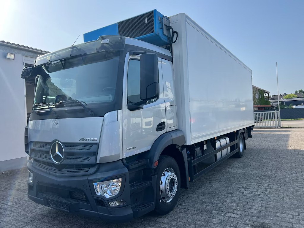 Mercedes-Benz Antos 1836 Refrigerated Frigoblock FK13 + Tail Lift kamion hladnjača