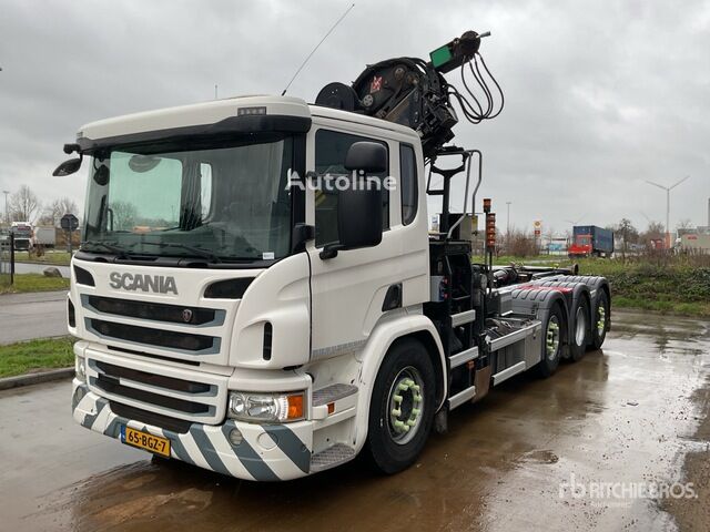Prodaje se Scania P370 rol kiper sa kukom na aukciji