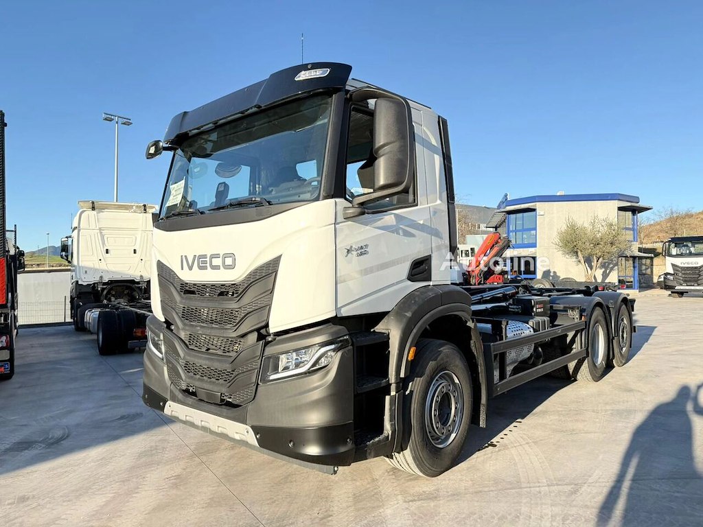 IVECO AD280X46 YPS ON X-Way kamion rol kiper