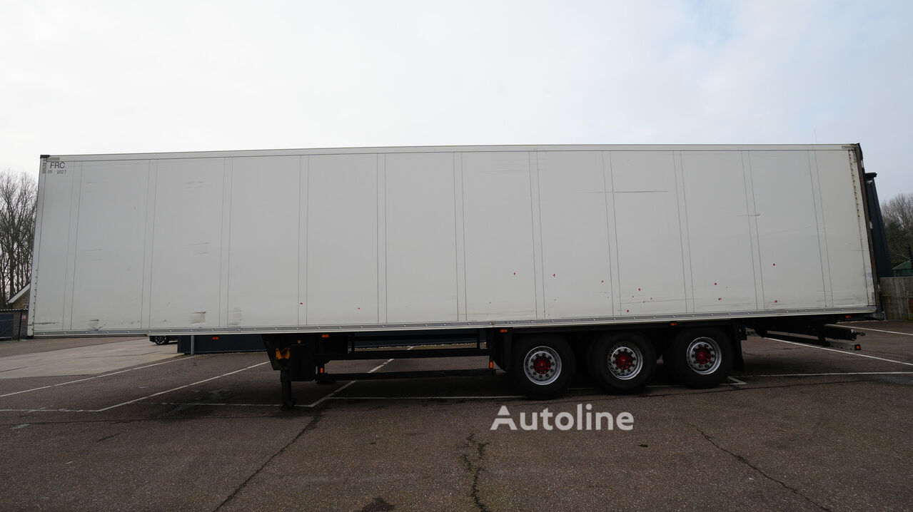 Schmitz Cargobull Refrigerated trailer poluprikolica hladnjača