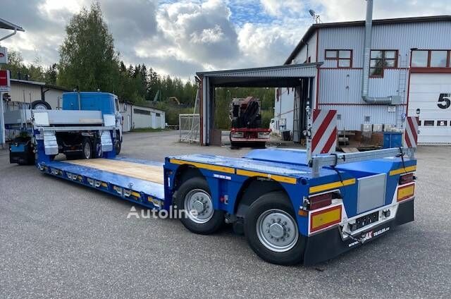 Nova Faymonville Max Trailer, Max510 poluprikolica sa niskom platformom