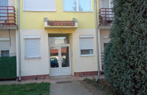 Prodajem Stan-Apartman, 25 Maj, Beograd Grad
