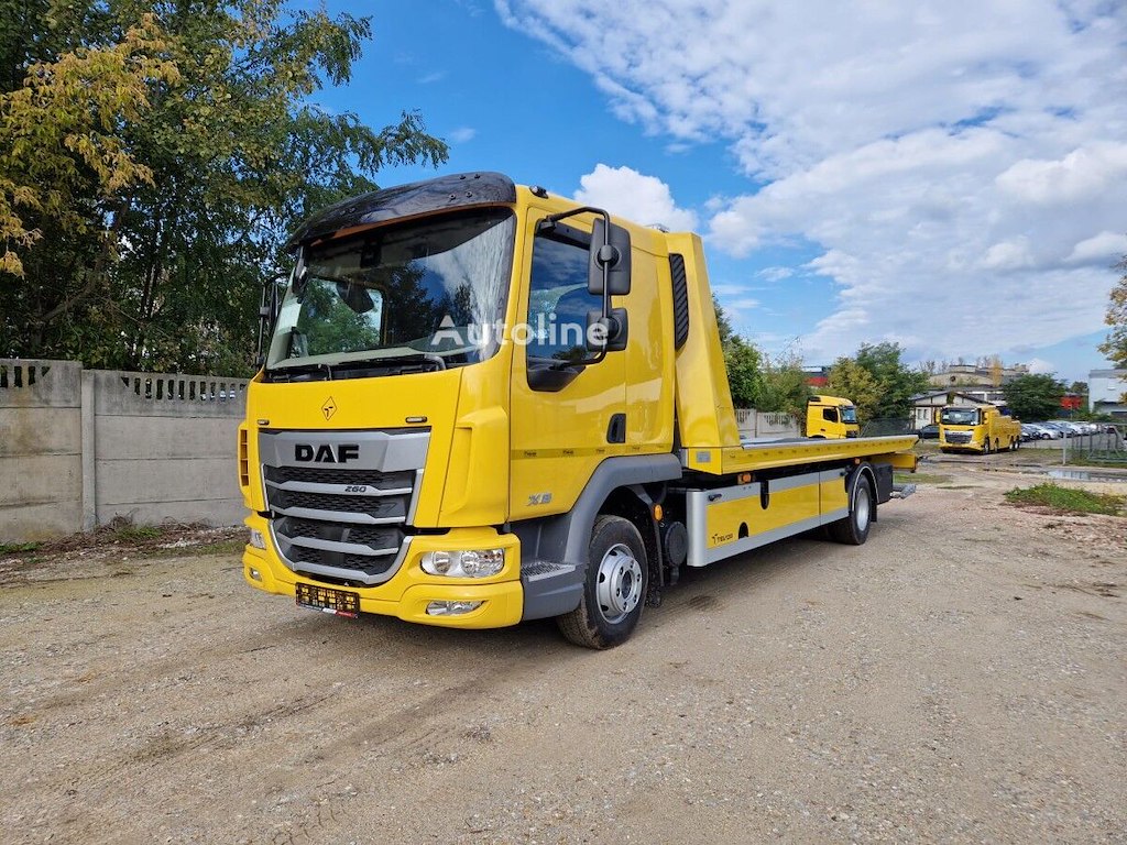 Novi DAF XB 260 FA šlep auto
