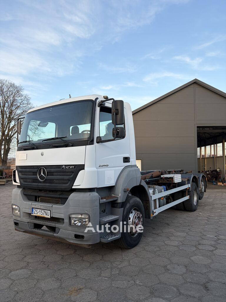 Mercedes-Benz axor vozilo za prevoz kontejnera