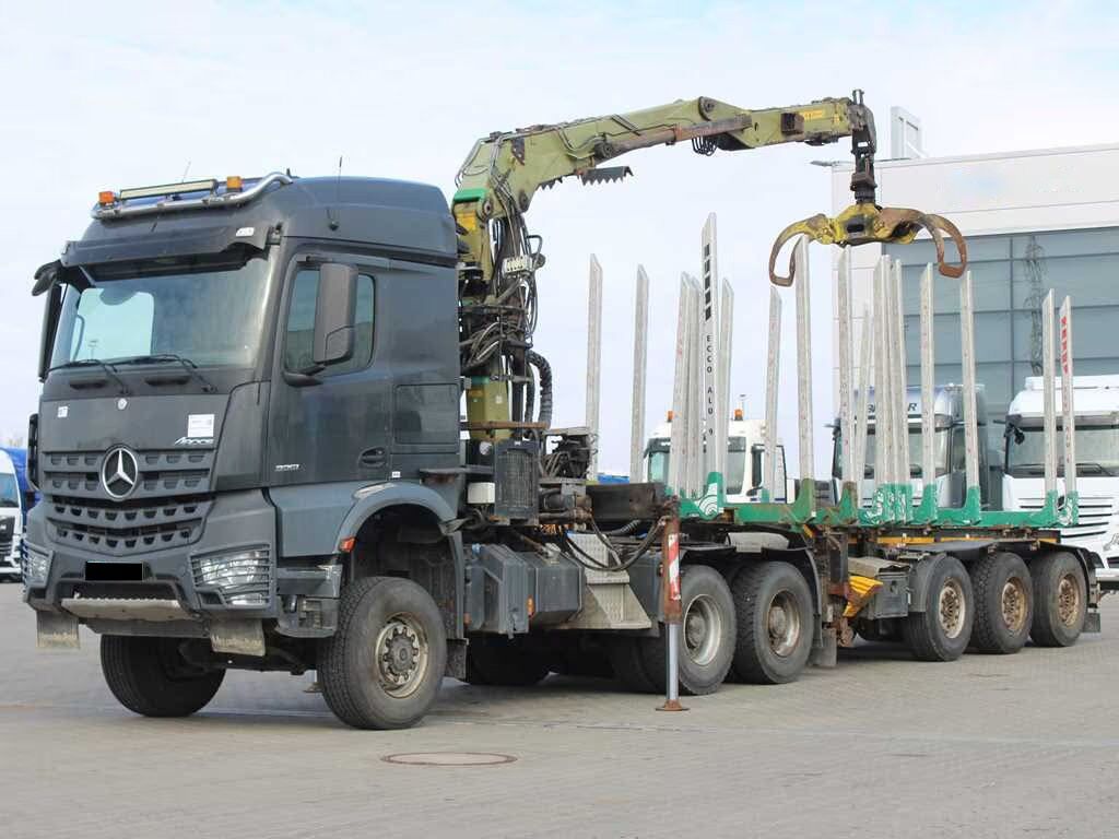 Mercedes-Benz Arocs 3351 / 6x6 / LOGLIFT ET450 CRANE kamion za prevoz drva