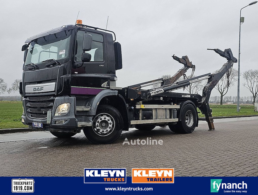 DAF CF 370 MANUAL 13T SYSTEM kamion autopodizač kontejnera